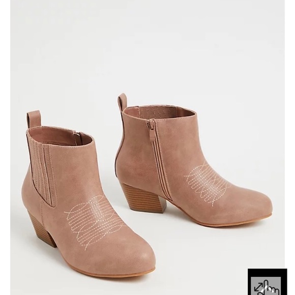 torrid | Shoes | Torrid Blush Pink Cowboy Boots | Poshmark